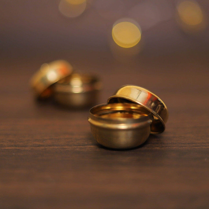 Brass sindur dabbi pair – onesilver.in